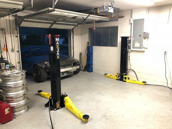 MaxJax Europe - Gallary - The MaxJax M6K Portable Two Post Lift